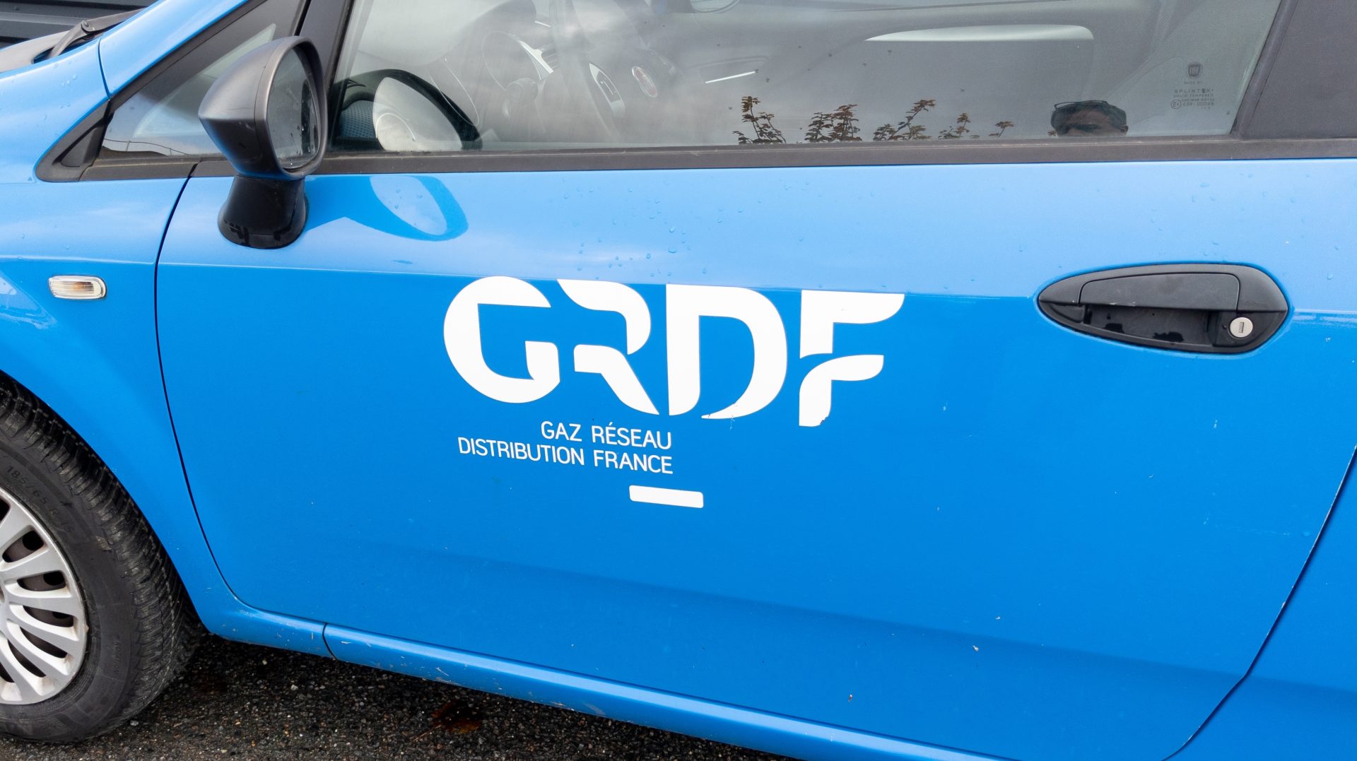 Flocage Voiture Marseille - Expert en Marquage Publicitaire